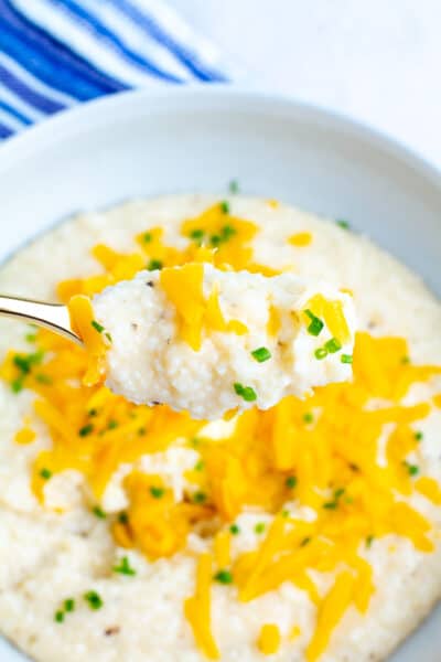Creamy Cheddar Cheese Grits - Kenneth Temple